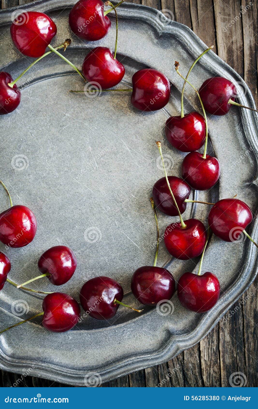 Sweet Cherry on Vintage Plate. Stock Photo - Image of beautiful, view ...
