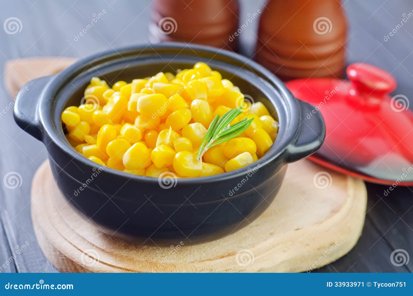 Sweet corn stock image. Image of bowl, autumn, pepper - 33933971