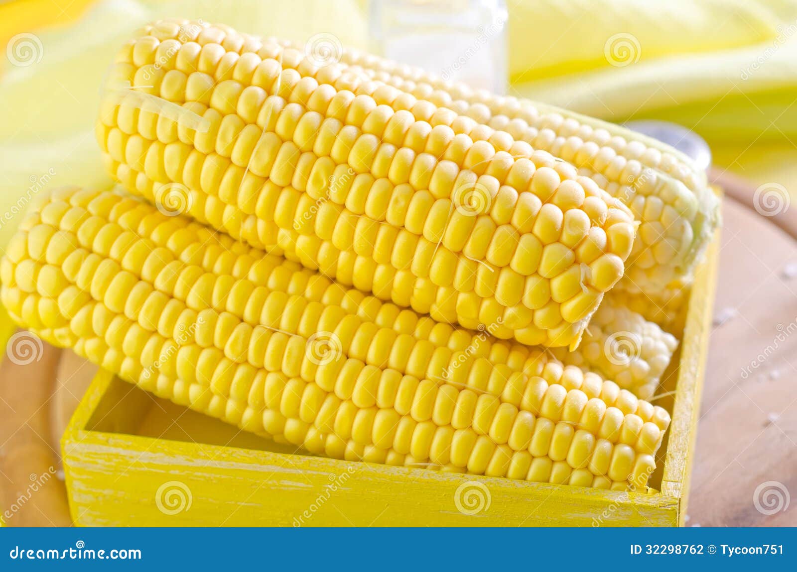 Sweet corn stock photo. Image of farm, husk, cornmeal - 32298762