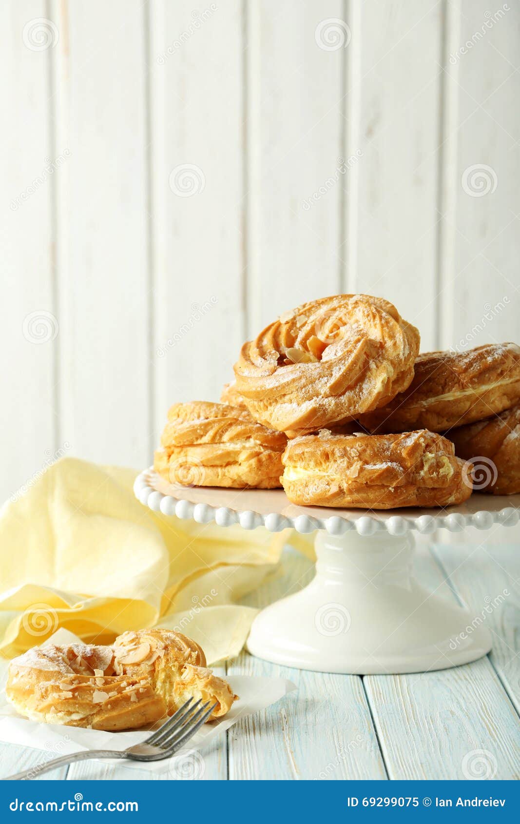 Sweet eclairs stock image. Image of baked, circle, culinary - 69299075