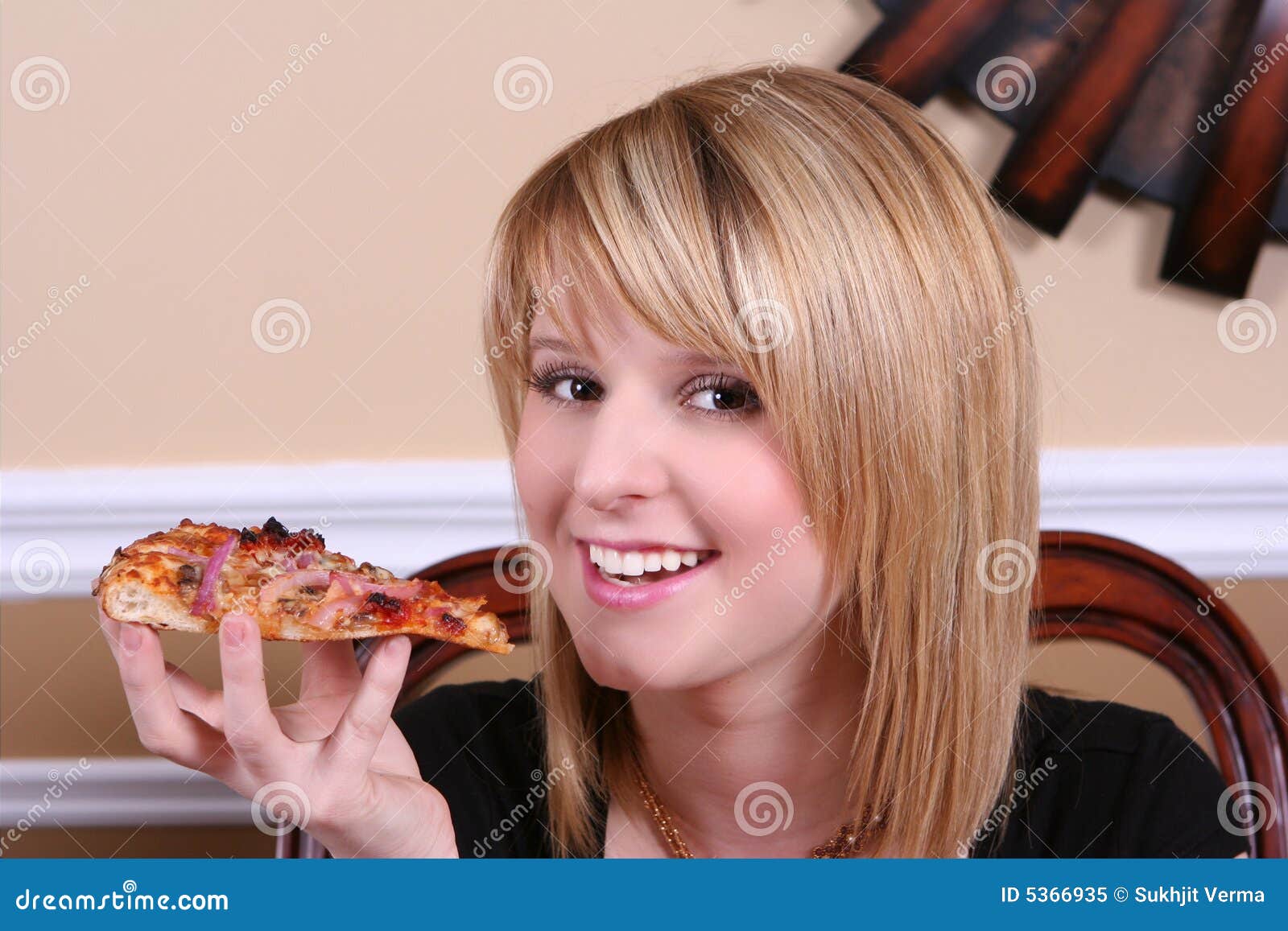 Sweet girl eating pizza stock image. Image of oven, baked - 5366935