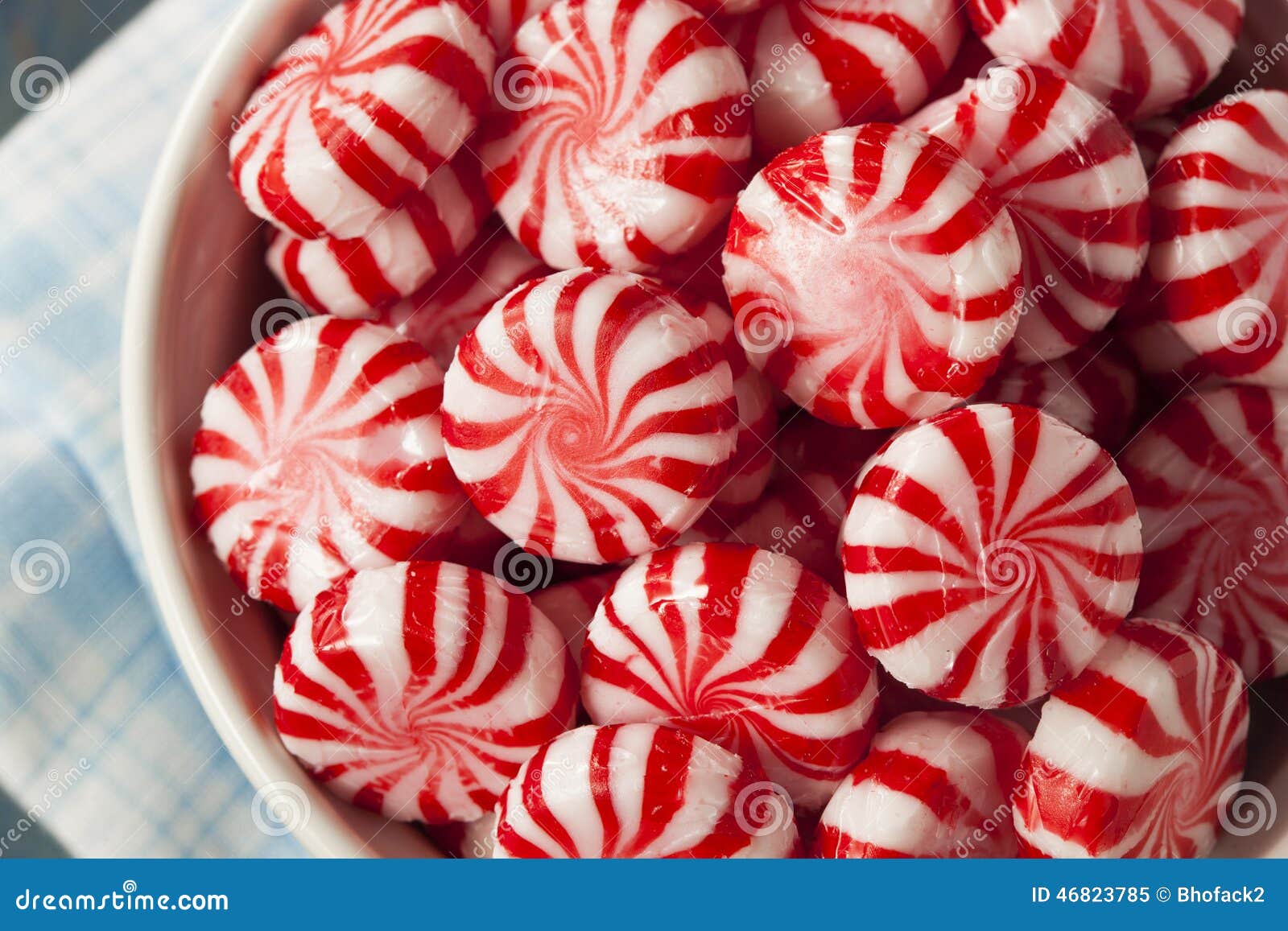 Sweet Red and White Peppermint Candy Stock Image - Image of cane, swirl ...