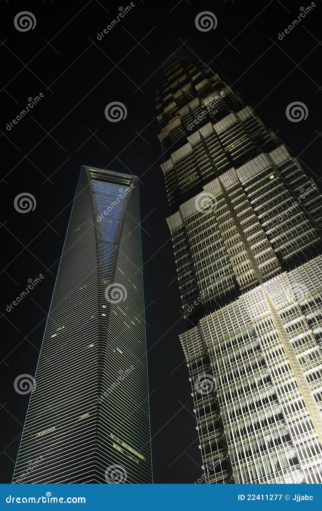 SWFC & Jin Mao Tower stock image. Image of lake, asia - 22411277