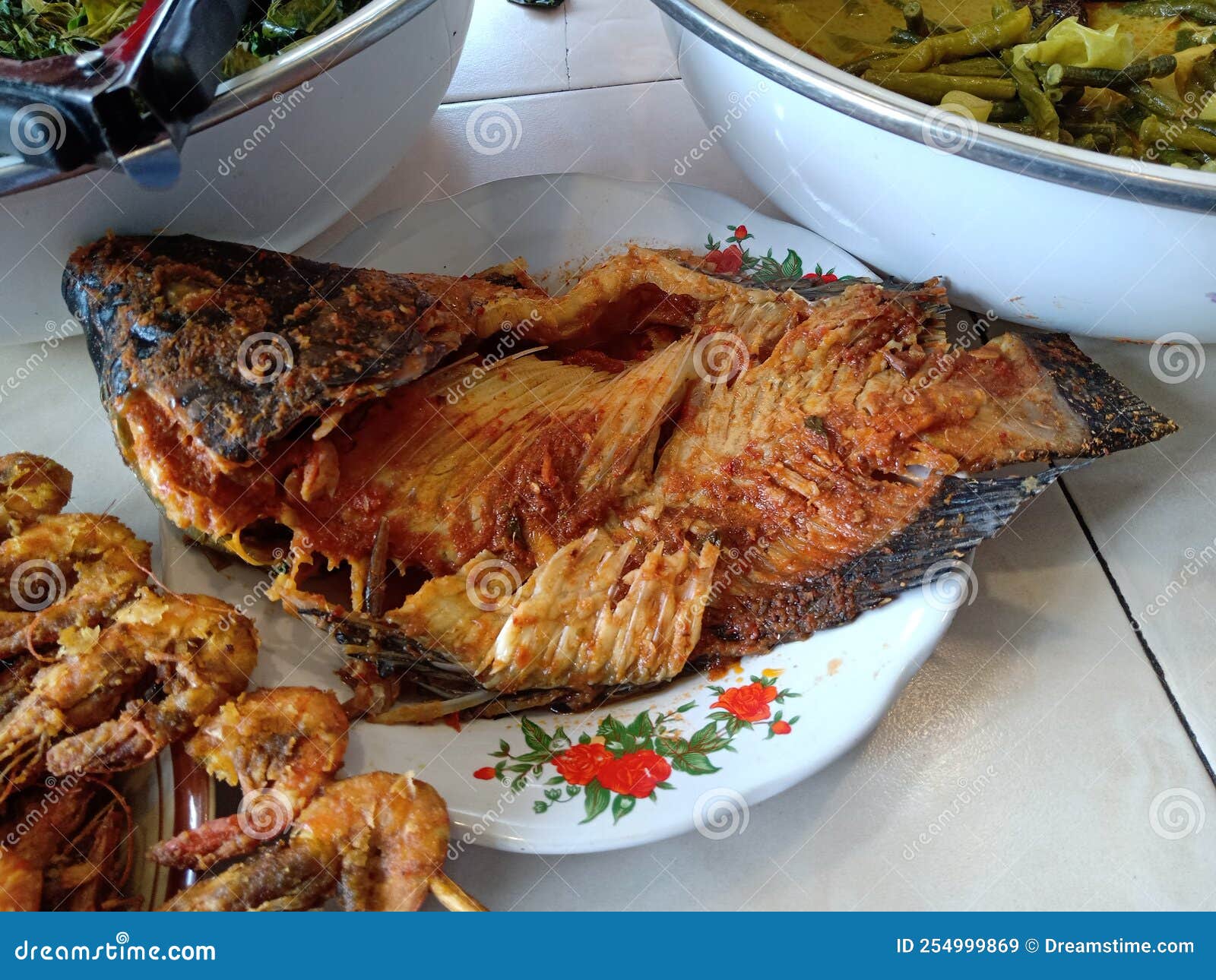 Swim Fish in Its Death Swamp Stock Image - Image of vegetable, food ...