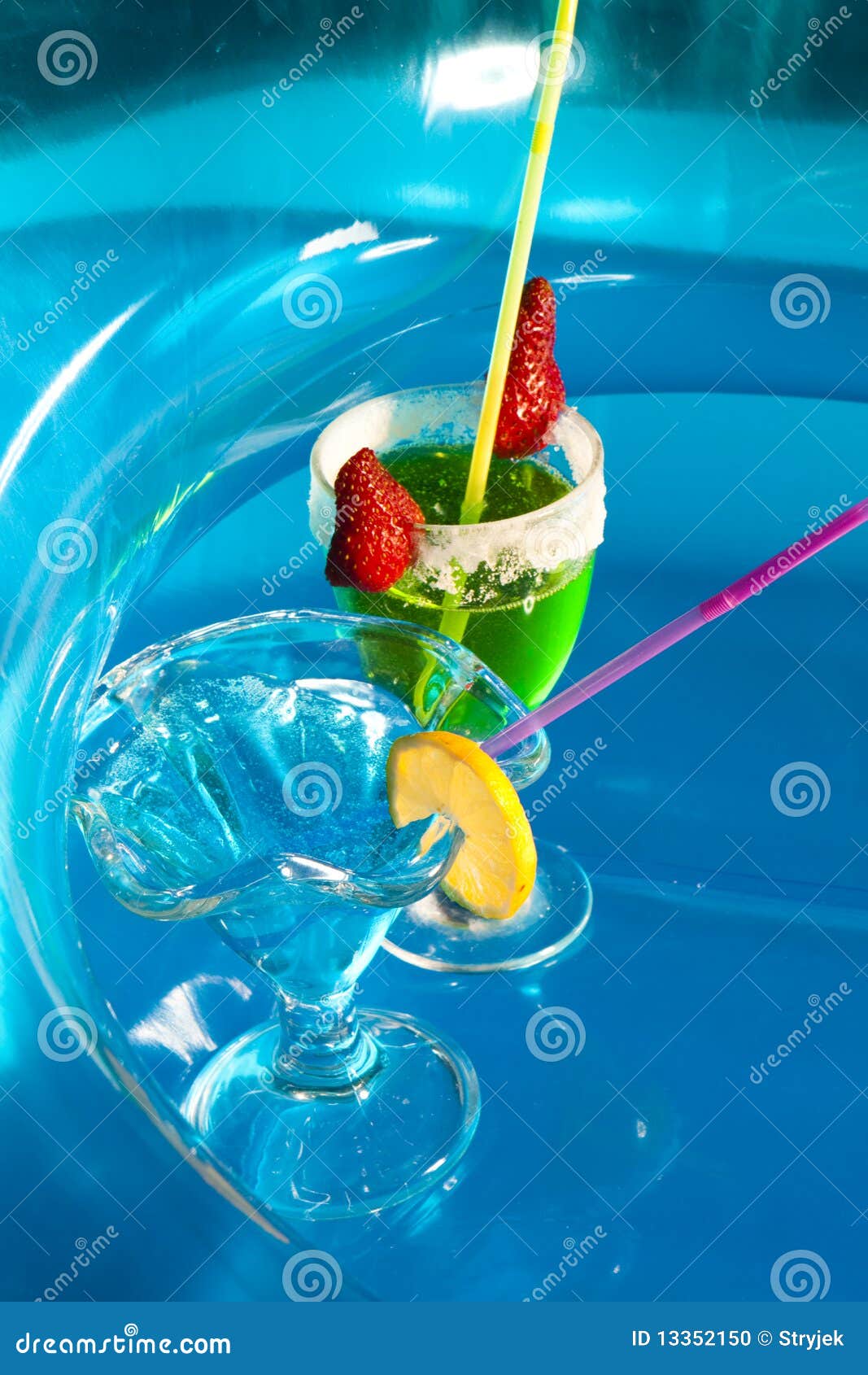 Swimming pool drinks stock photo. Image of party, holiday - 13352150