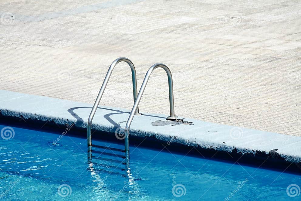 Swimming pool ladder stock photo. Image of palm, mansion - 12123710