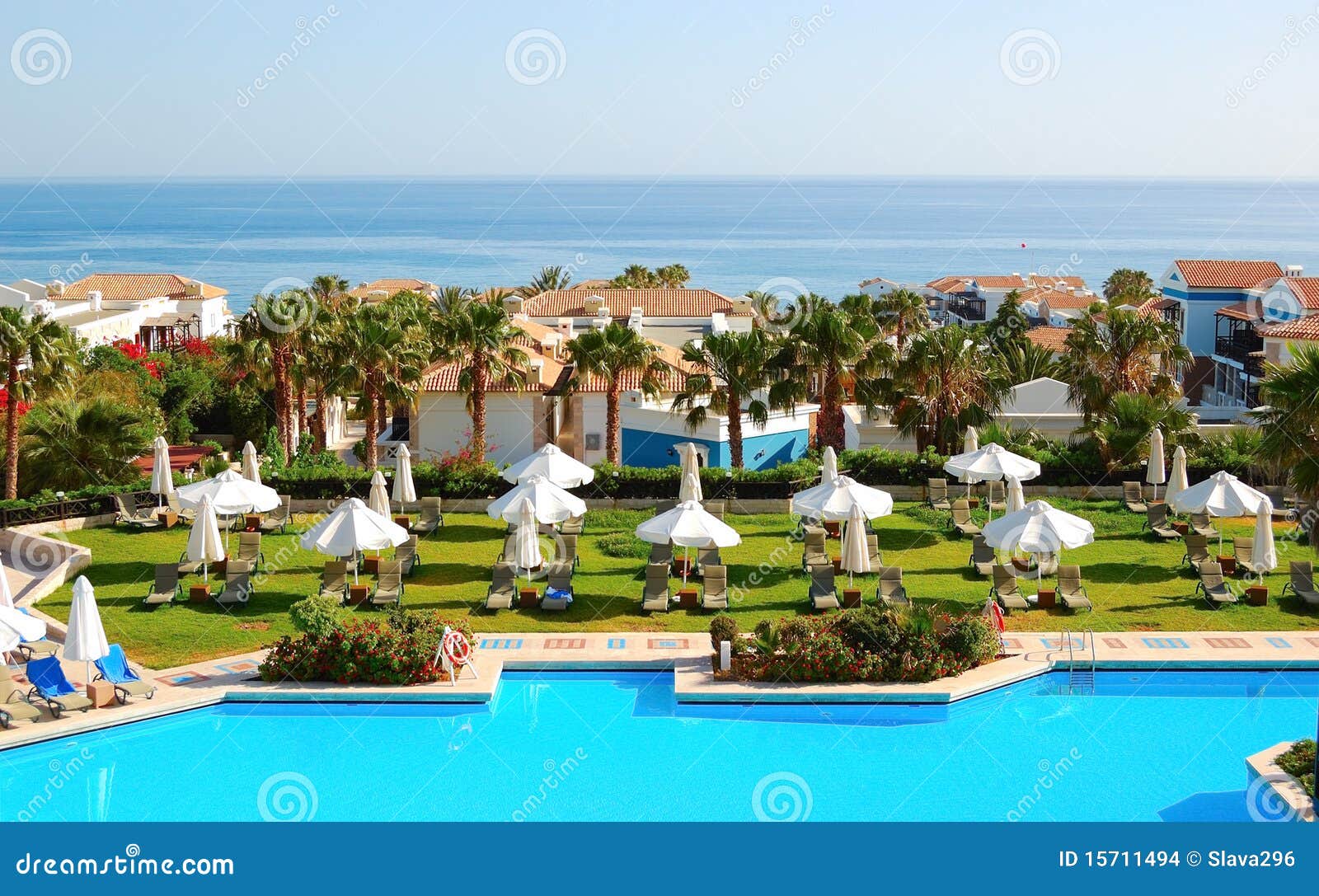 Swimming Pool at the Modern Luxury Hotel Stock Photo - Image of lawn ...