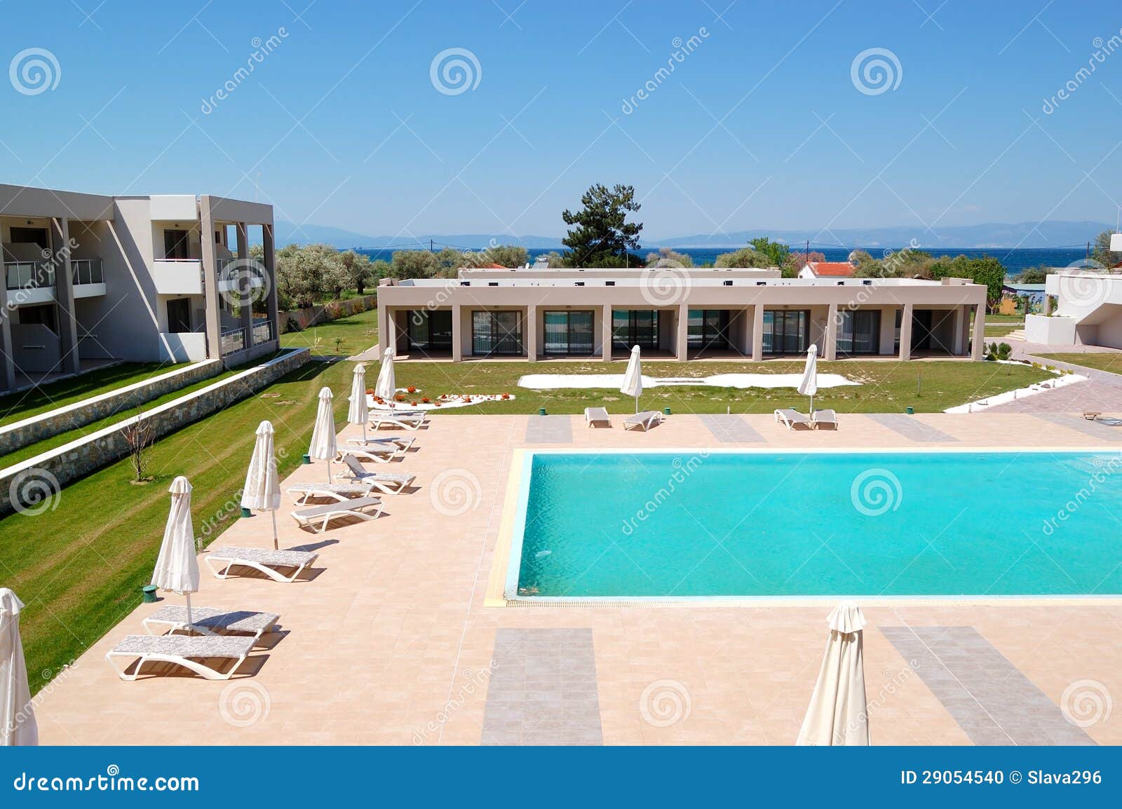 Swimming Pool at the Modern Luxury Hotel Stock Photo - Image of sunbed ...