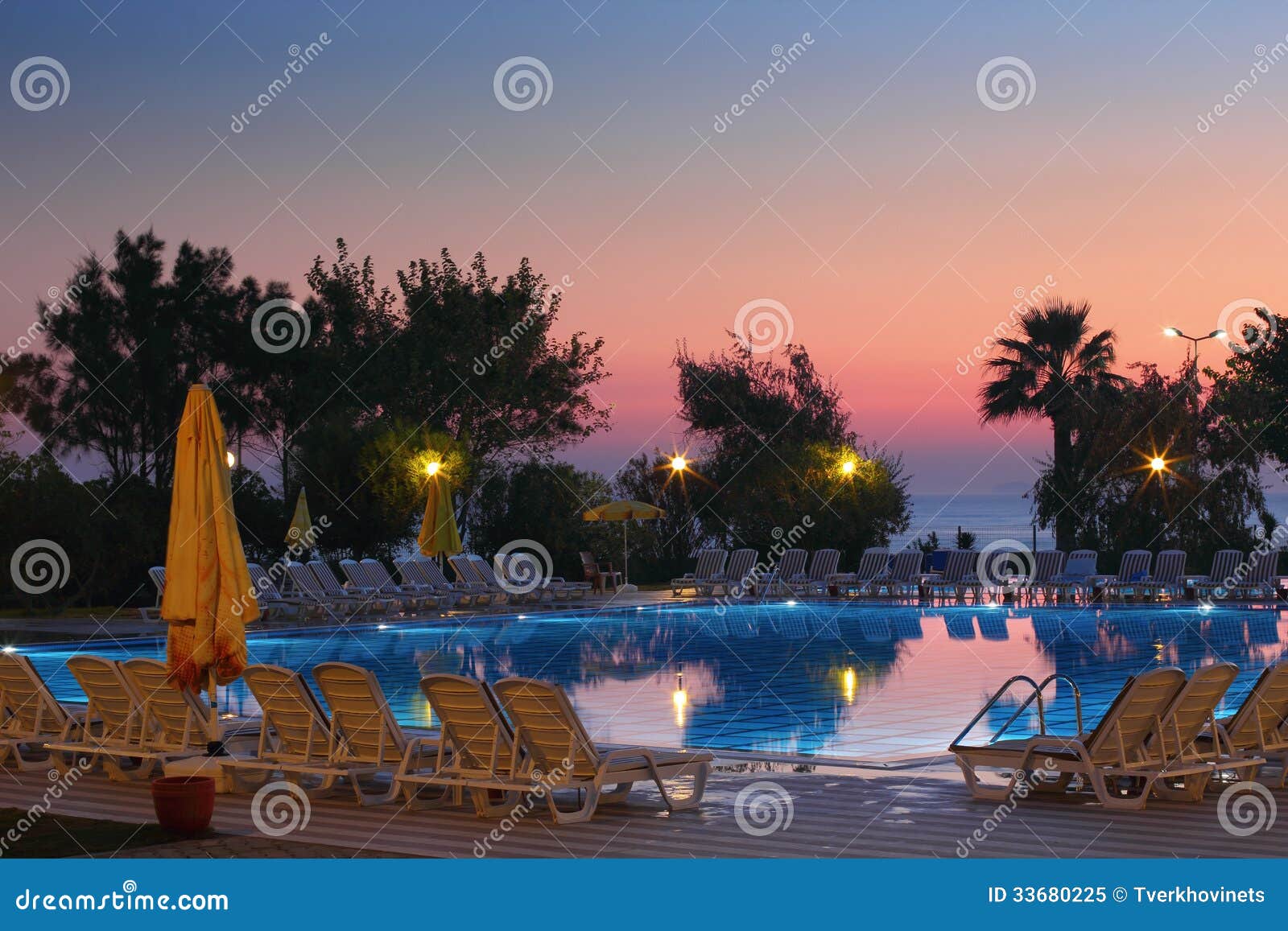 Swimming pool at night stock image. Image of sports, clear - 33680225
