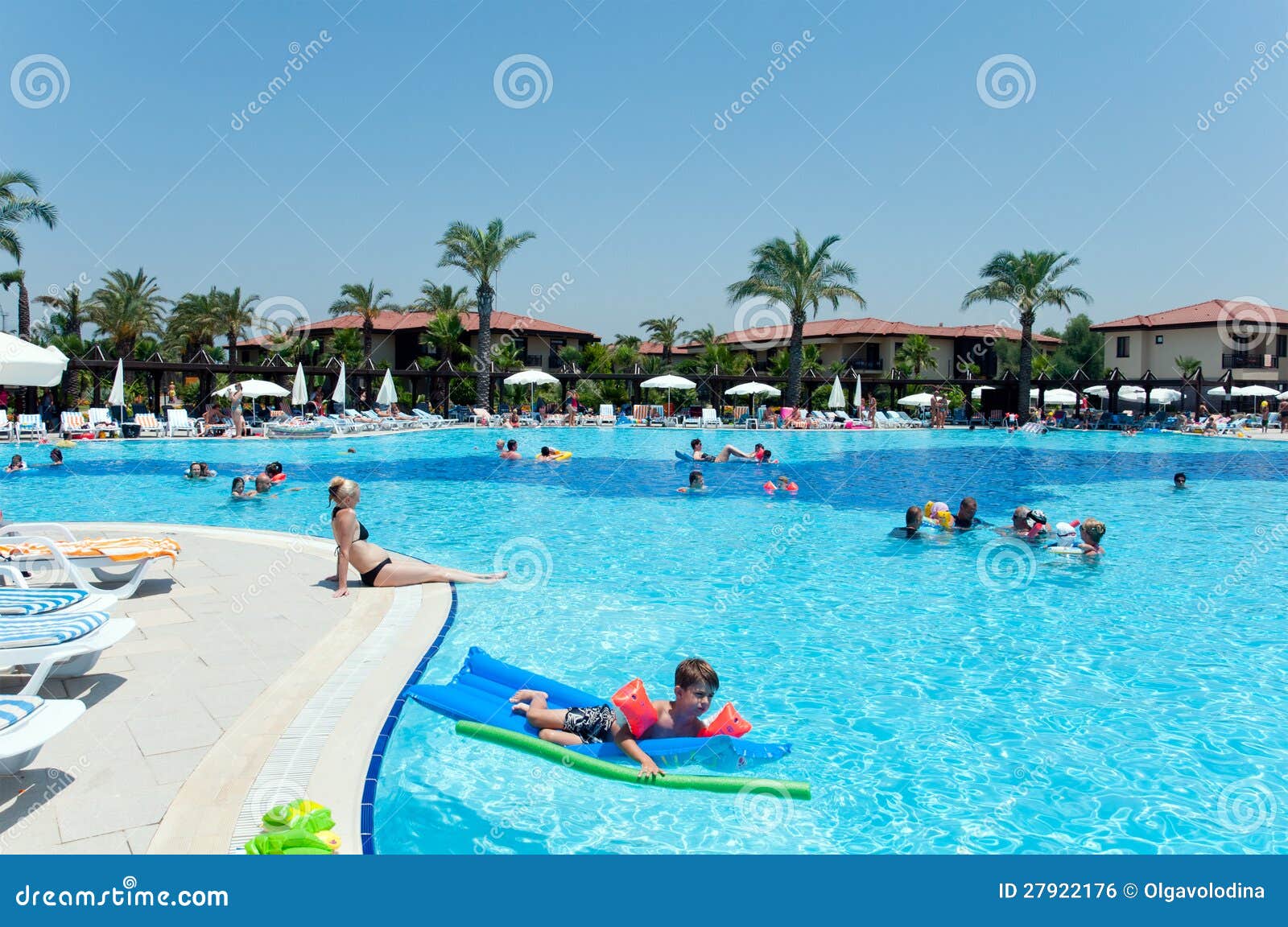 Swimming Pool Open-air, Turkey Editorial Photo - Image of ocean, chair ...