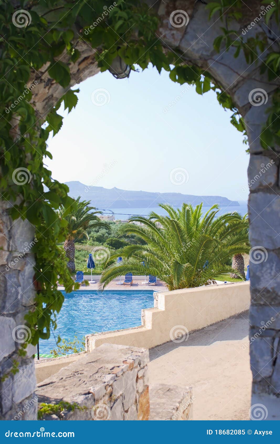 Swimming Pool Seen through Arc Stock Image - Image of idyllic, freedom ...