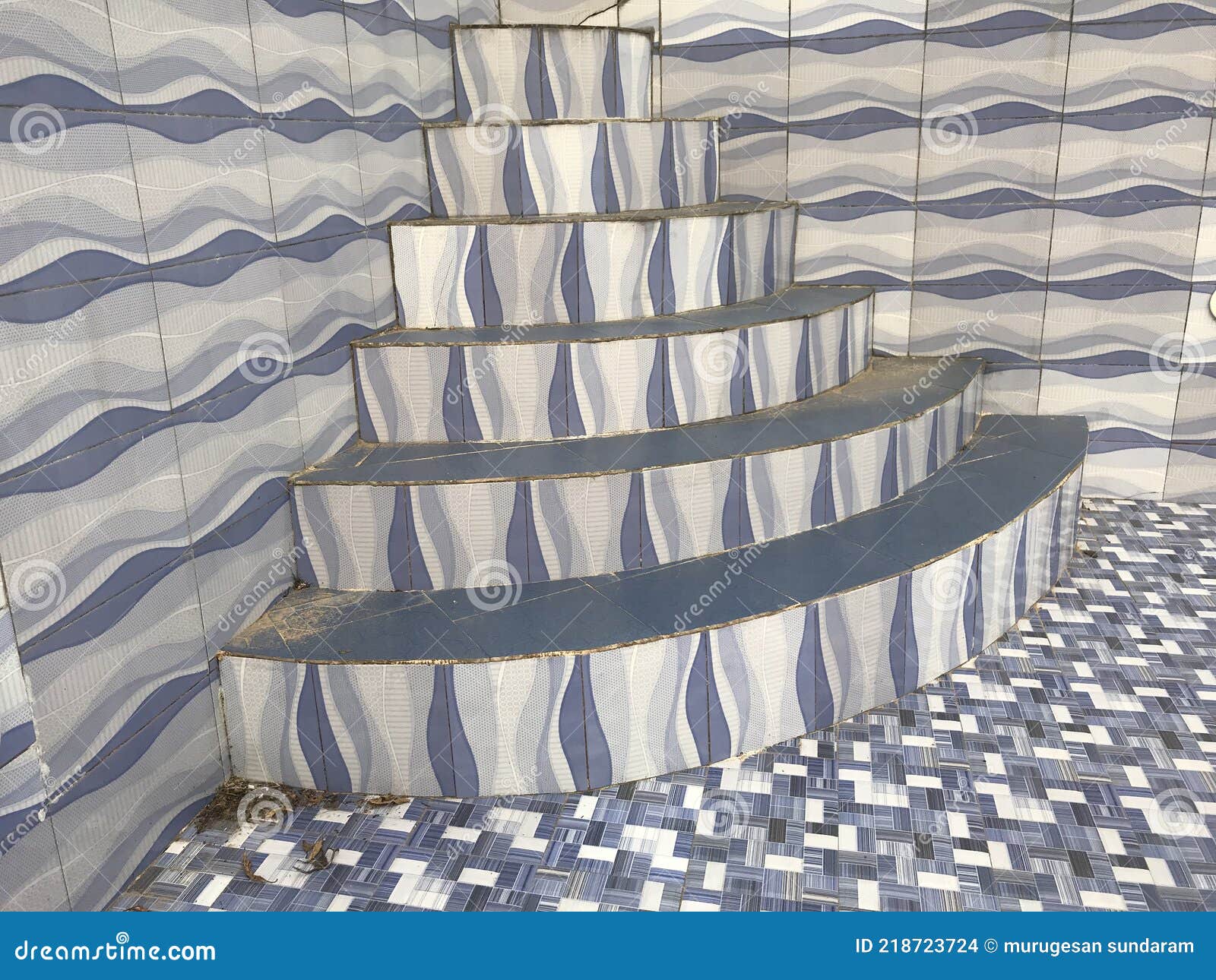 Swimming Pool Steps for Climbing Out with Semi Circular Shaped Stock ...