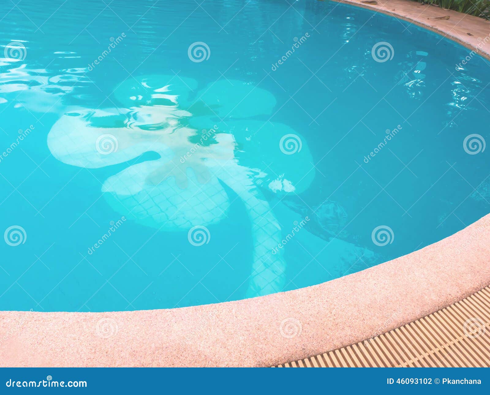 Swimming pool stock photo. Image of daylight, tile, liquid - 46093102
