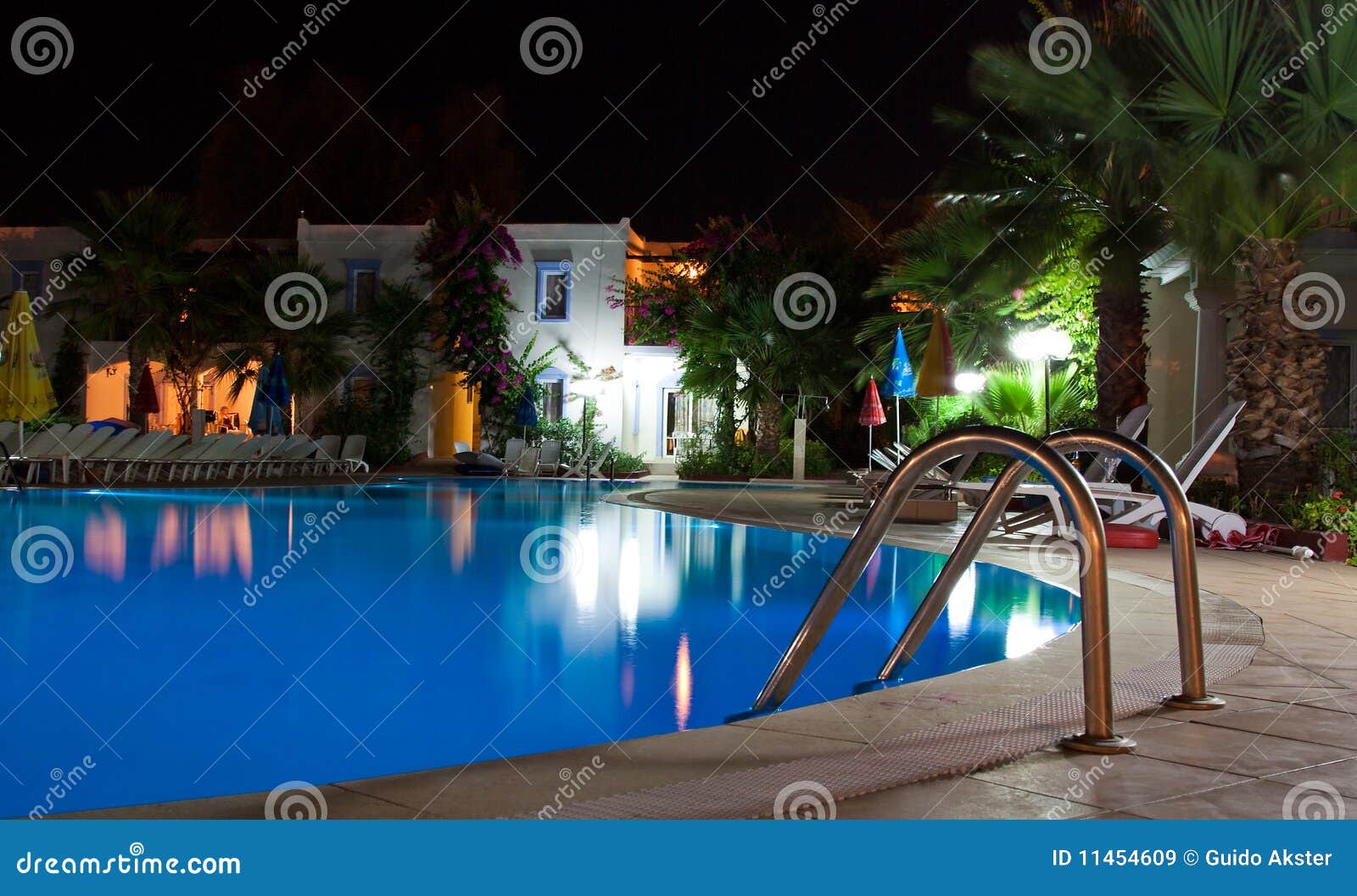 Swimmingpool at night stock image. Image of dark, swimmingpool - 11454609