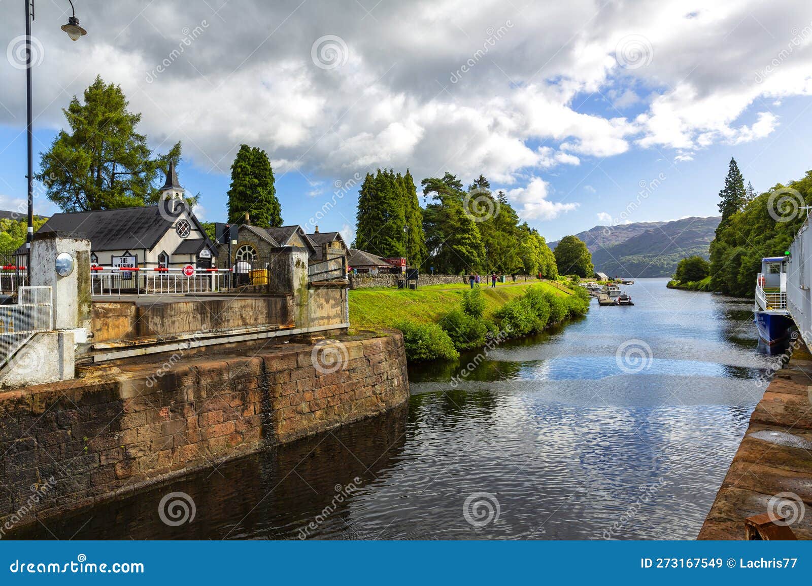 Swing Bridge and Locks in Fort Augustus Editorial Stock Image - Image ...