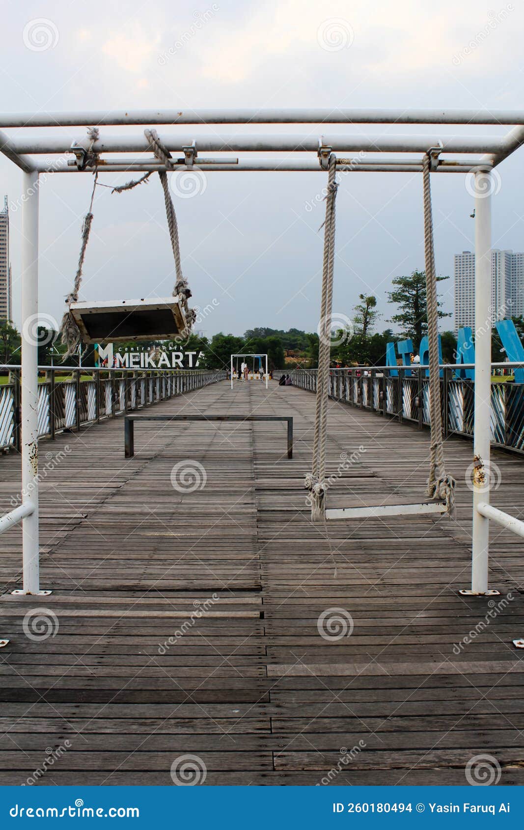 Swing in the Middle of the Bridge and in the Spacious Garden with a ...