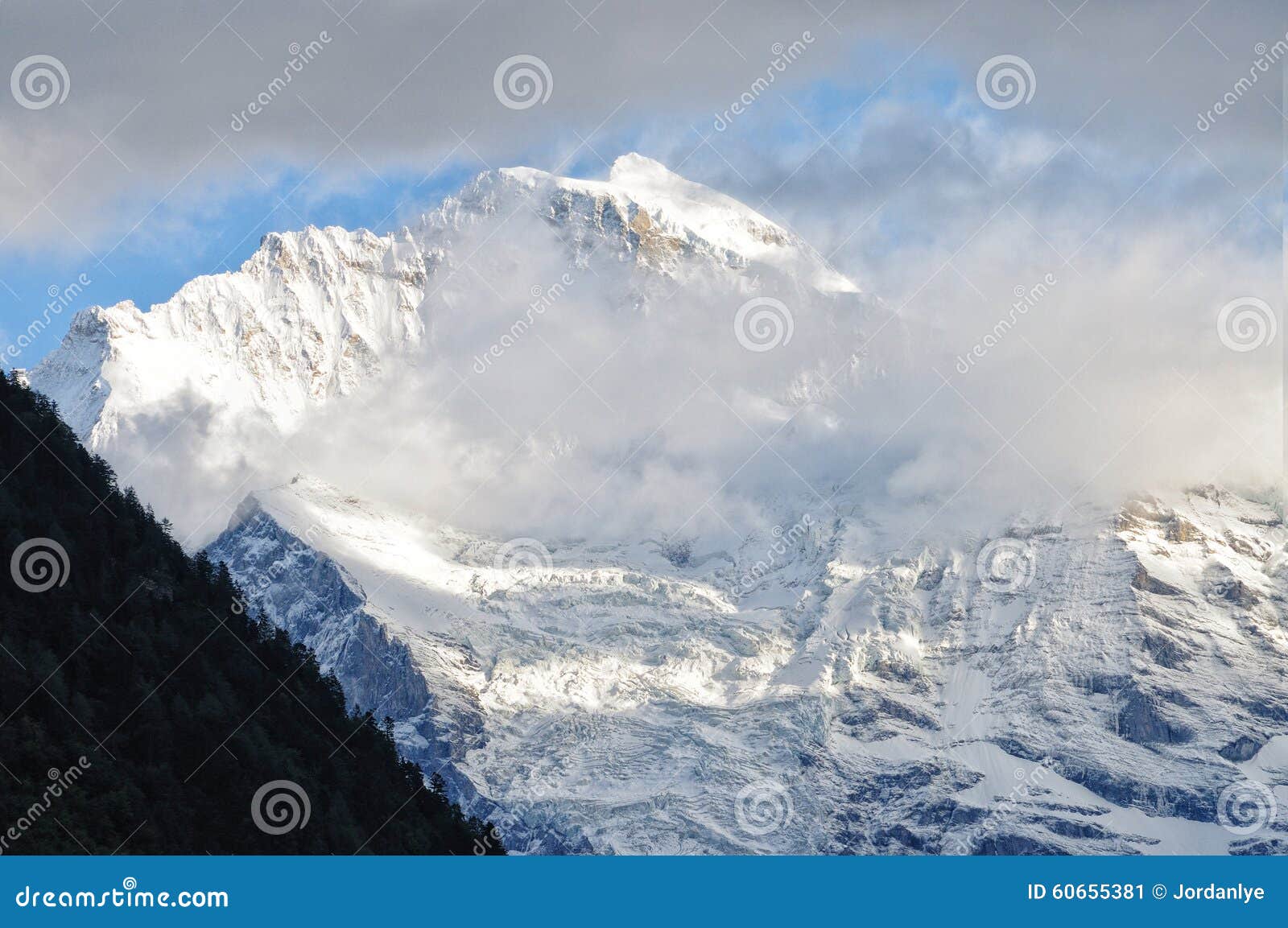 Swiss Alps in Interlaken stock image. Image of famous - 60655381