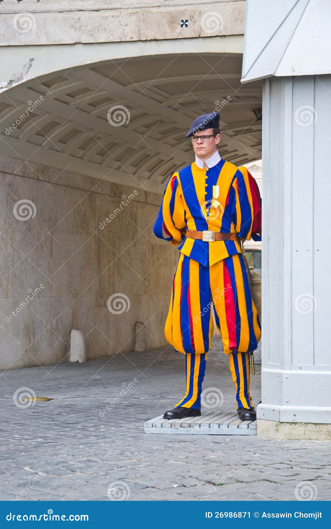 Swiss guard editorial photo. Image of traditional, swiss - 26986871