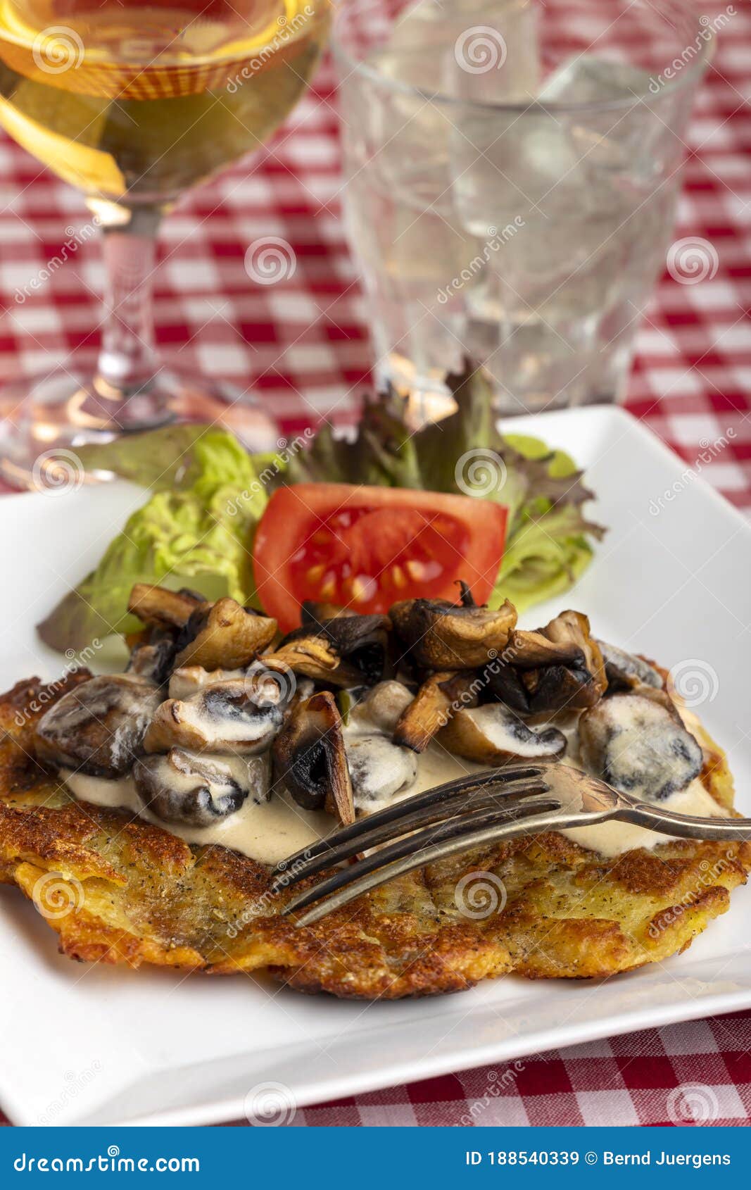 Swiss Roesti Royalty-Free Stock Photo | CartoonDealer.com #38091807