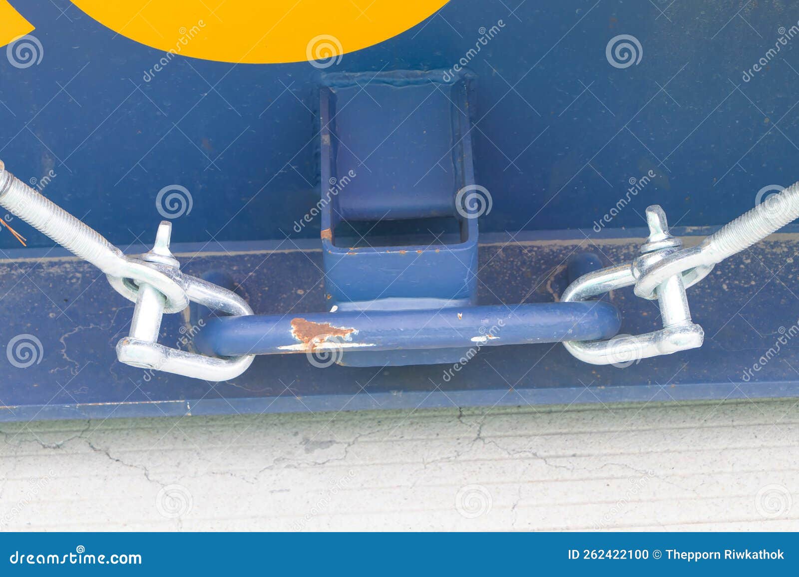 Swivel Joint and Connection with a Steel Cable. High Strength Spring ...