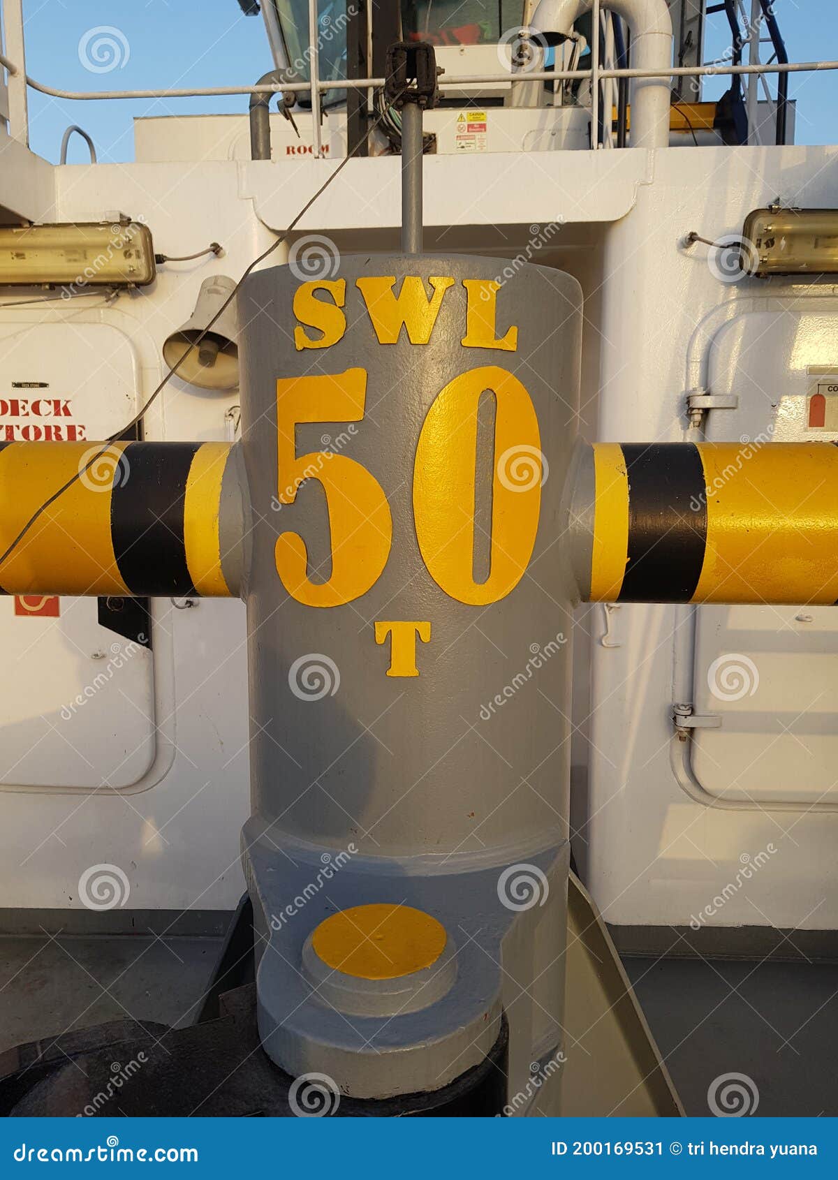 Swl bollard pull to towing stock image. Image of iron - 200169531