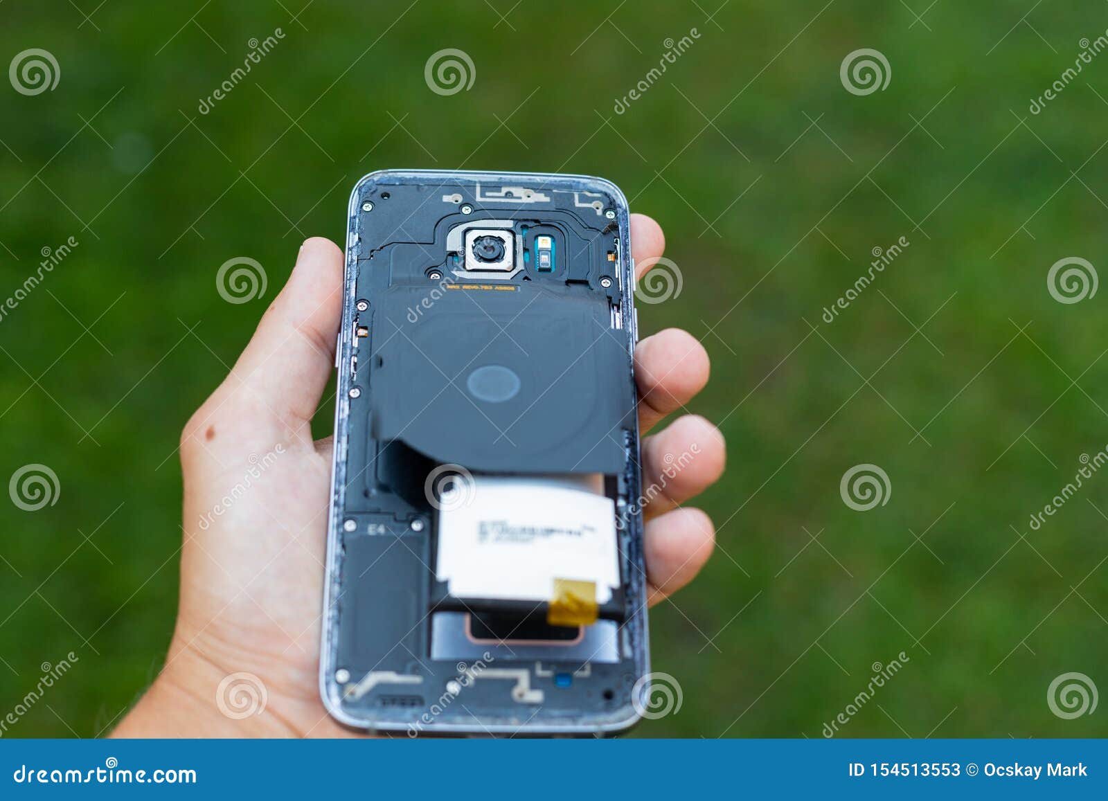 Swollen Lithium Smartphone Battery Stock Image - Image of explosion ...