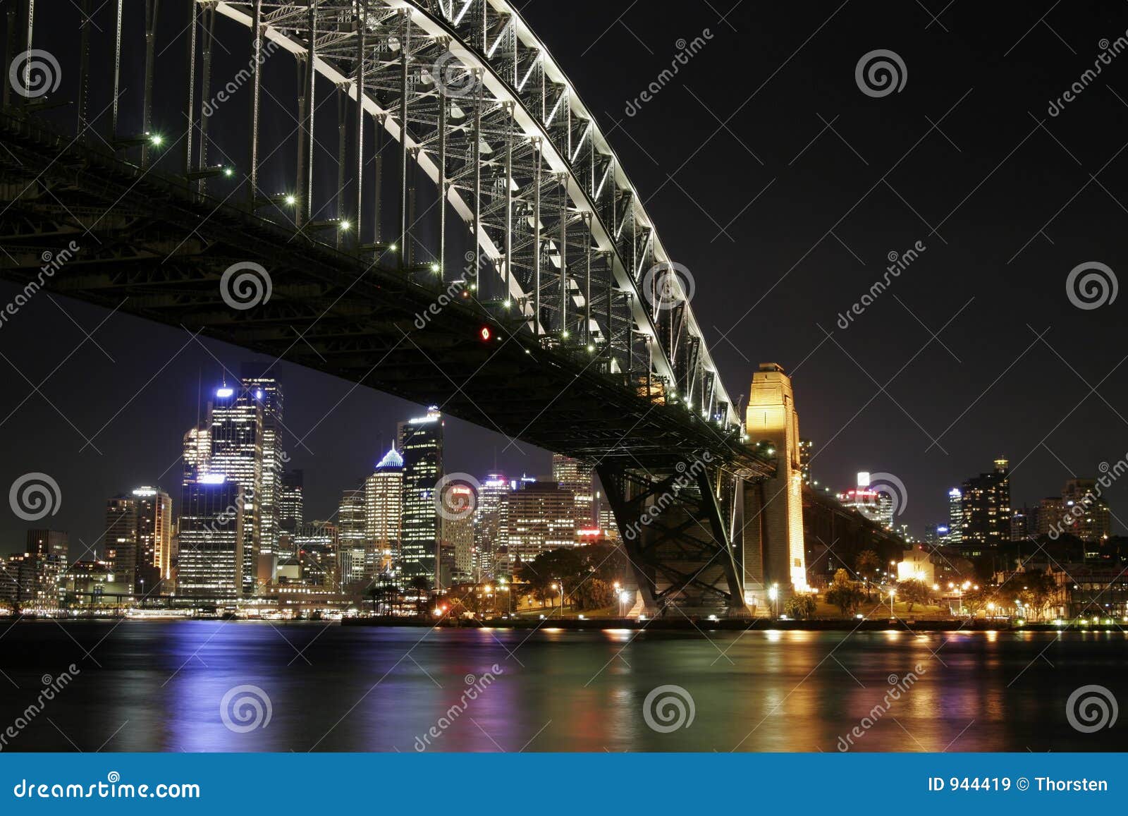 Sydney Harbour Bridge at Night Stock Image - Image of shiny, harbour ...