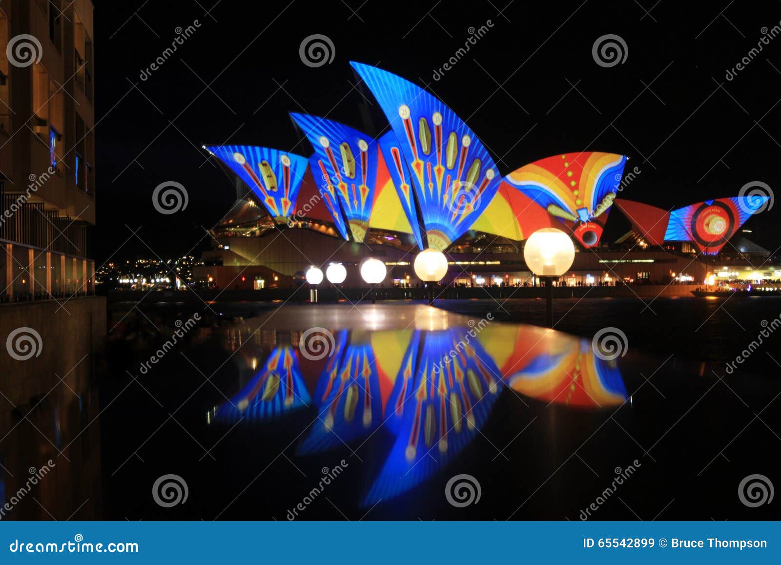 Sydney Opera Building Reflection Laser Light Editorial Stock Image ...