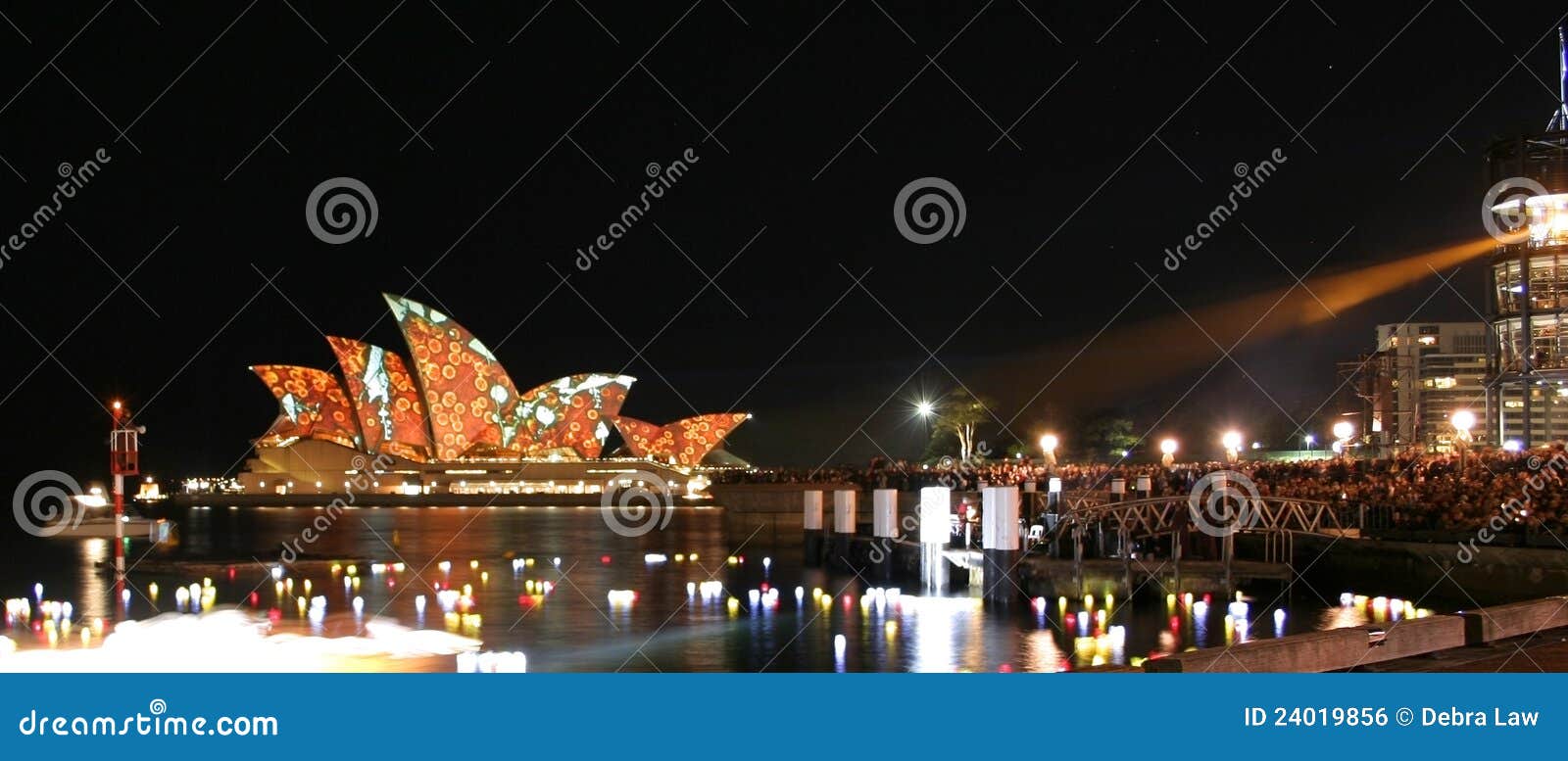 Sydney Opera House, Australia, Coloured Lights Editorial Photo - Image ...