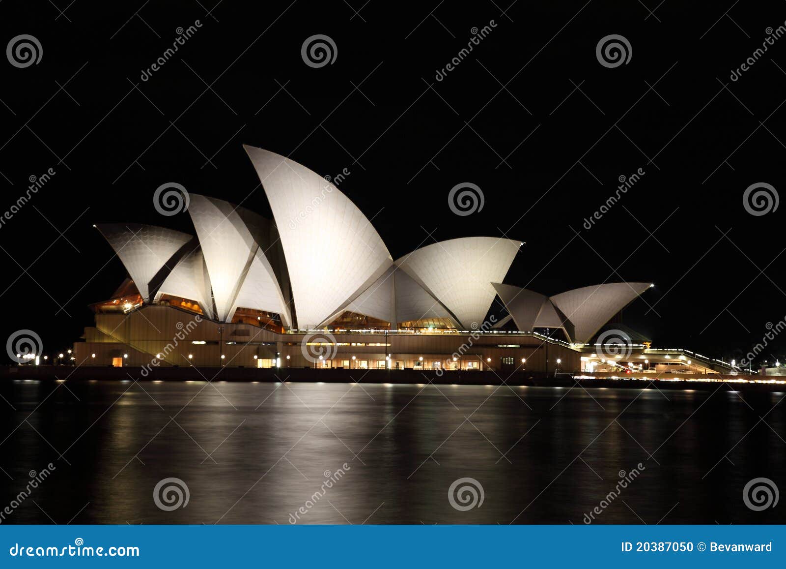 Sydney Opera House at Night Editorial Image - Image of sydney, house ...