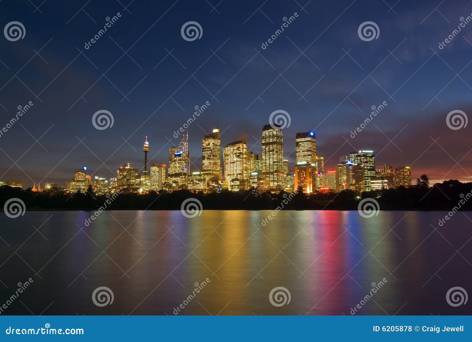 Sydney Skyline Royalty-Free Stock Photography | CartoonDealer.com #18116039