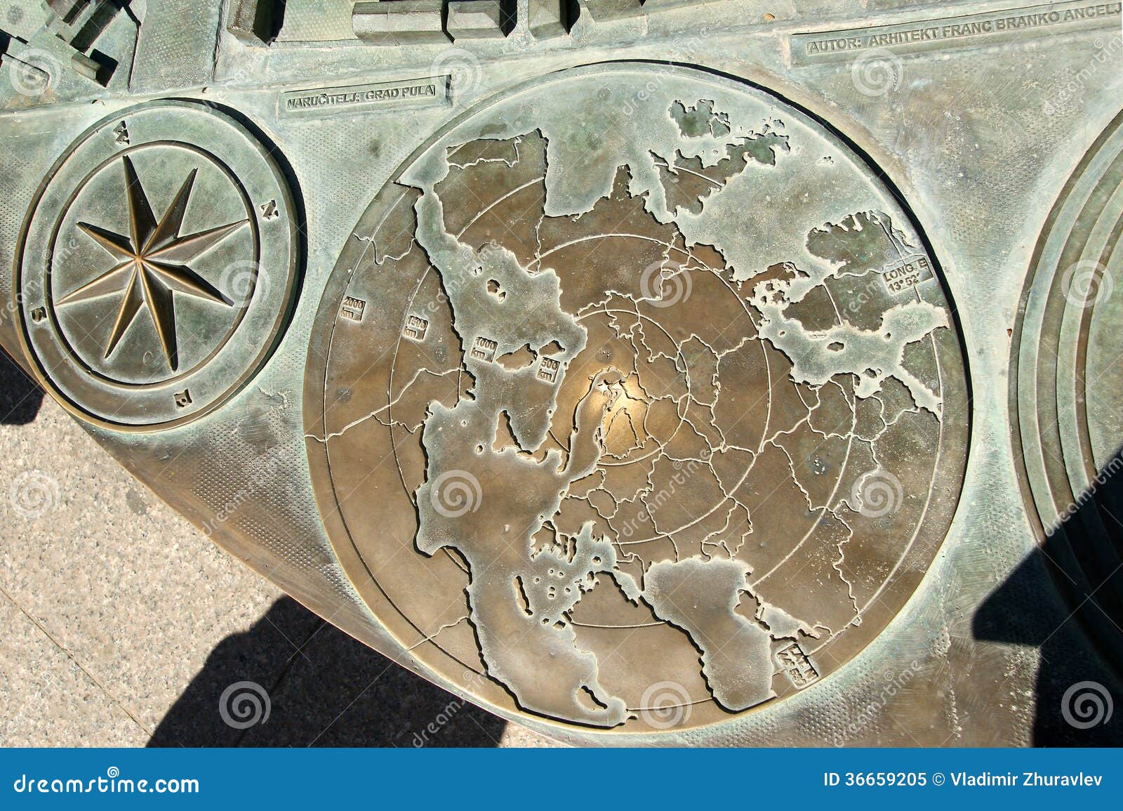 Symbol of the City Pula, Croatia Stock Image - Image of crown, insignia ...