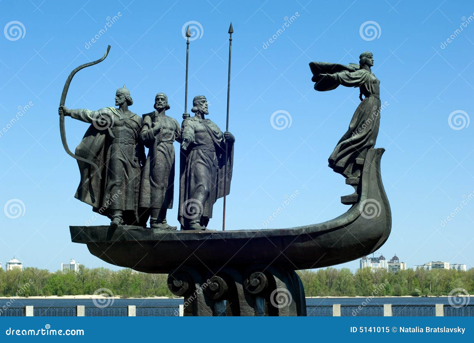 Symbol of Kiev stock image. Image of landmark, dnieper - 5141015