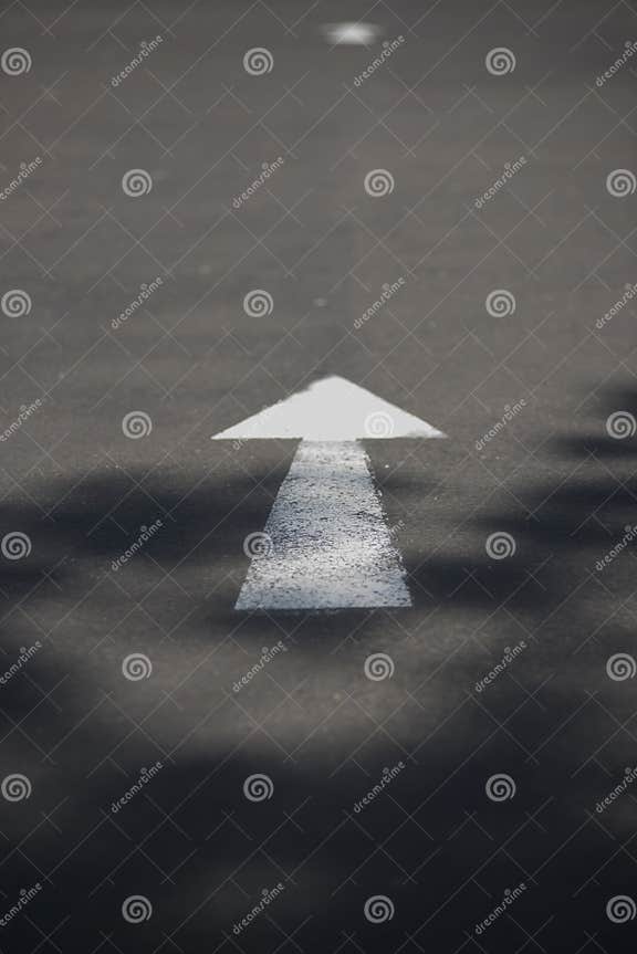 Symbol for Silence or Tranquility Stock Photo - Image of rest, silence ...