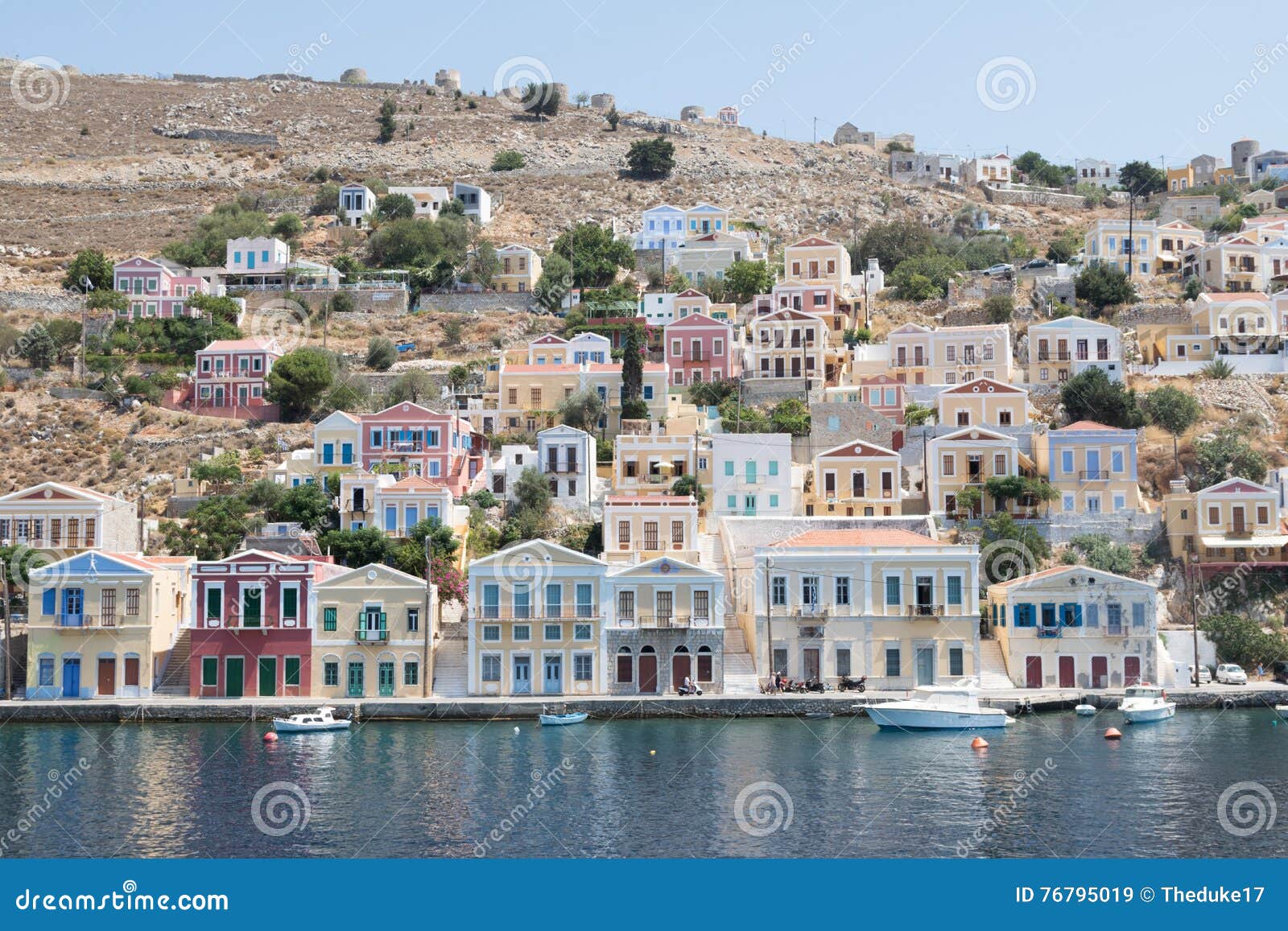 Symi/Simi Island image stock. Image du montagnes, vacances - 76795019