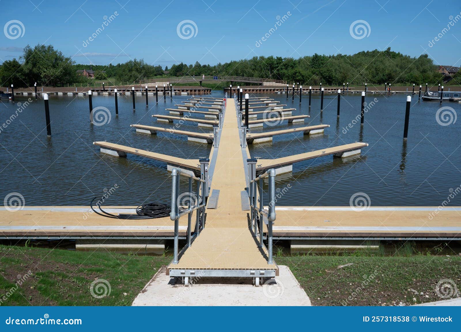 Symmetrical Pattern of Pontoons and Piles in an Empty Boat Marina Stock ...
