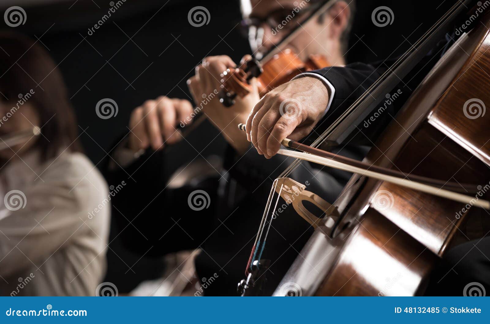 Symphony Orchestra: Cello Player Close-up Stock Image - Image of stage ...