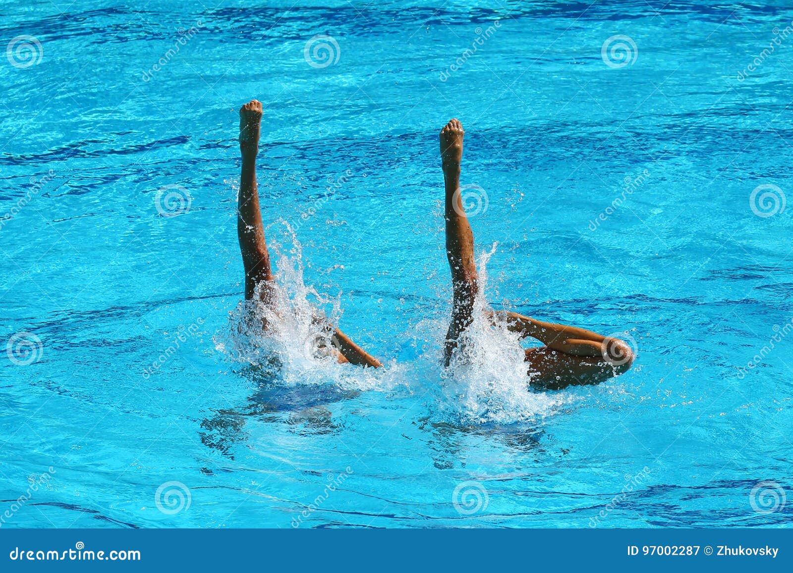 Synchronized Swimming Duet during Competition Editorial Photography ...