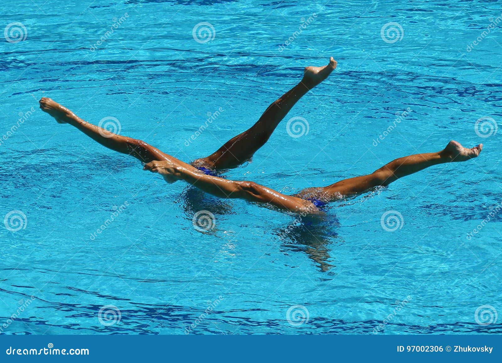 Synchronized Swimming Duet during Competition Editorial Photo - Image ...