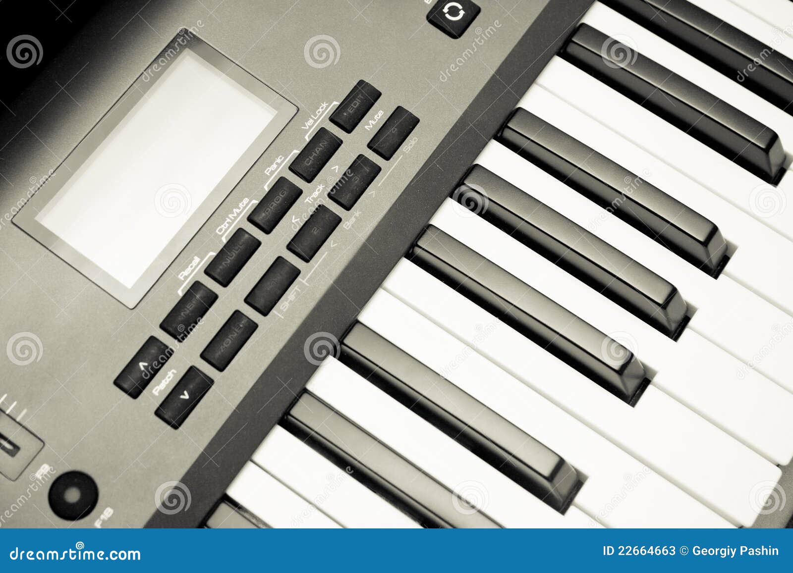 Synthesizer Keyboard and Controls Stock Image - Image of control ...