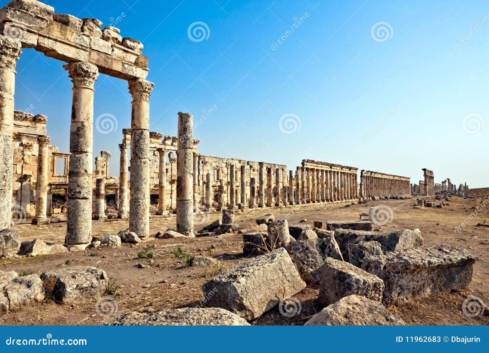 Syria - Apamea stock image. Image of historical, city - 11962683