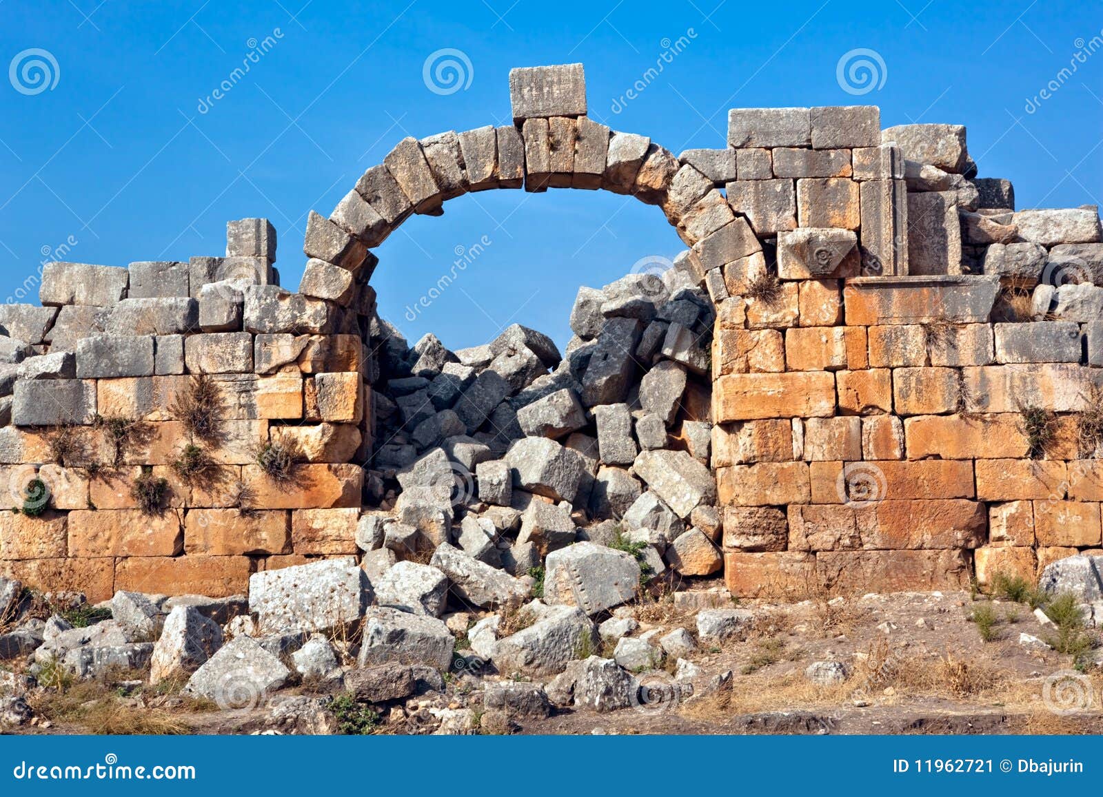 Syria - Apamea stock image. Image of mediterranean, famous - 11962721