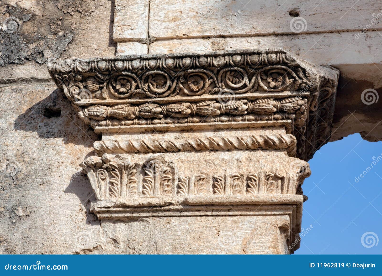 Syria - Apamea stock image. Image of apamea, afamia, monumental - 11962819