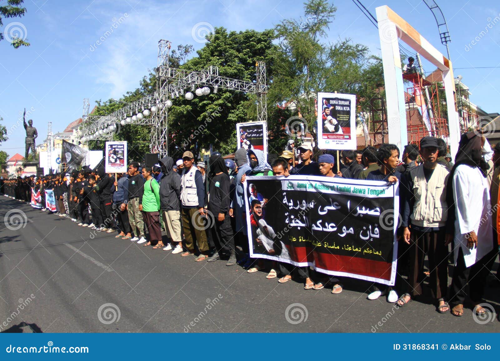 Syria demonstration editorial photo. Image of syria, freedom - 31868341