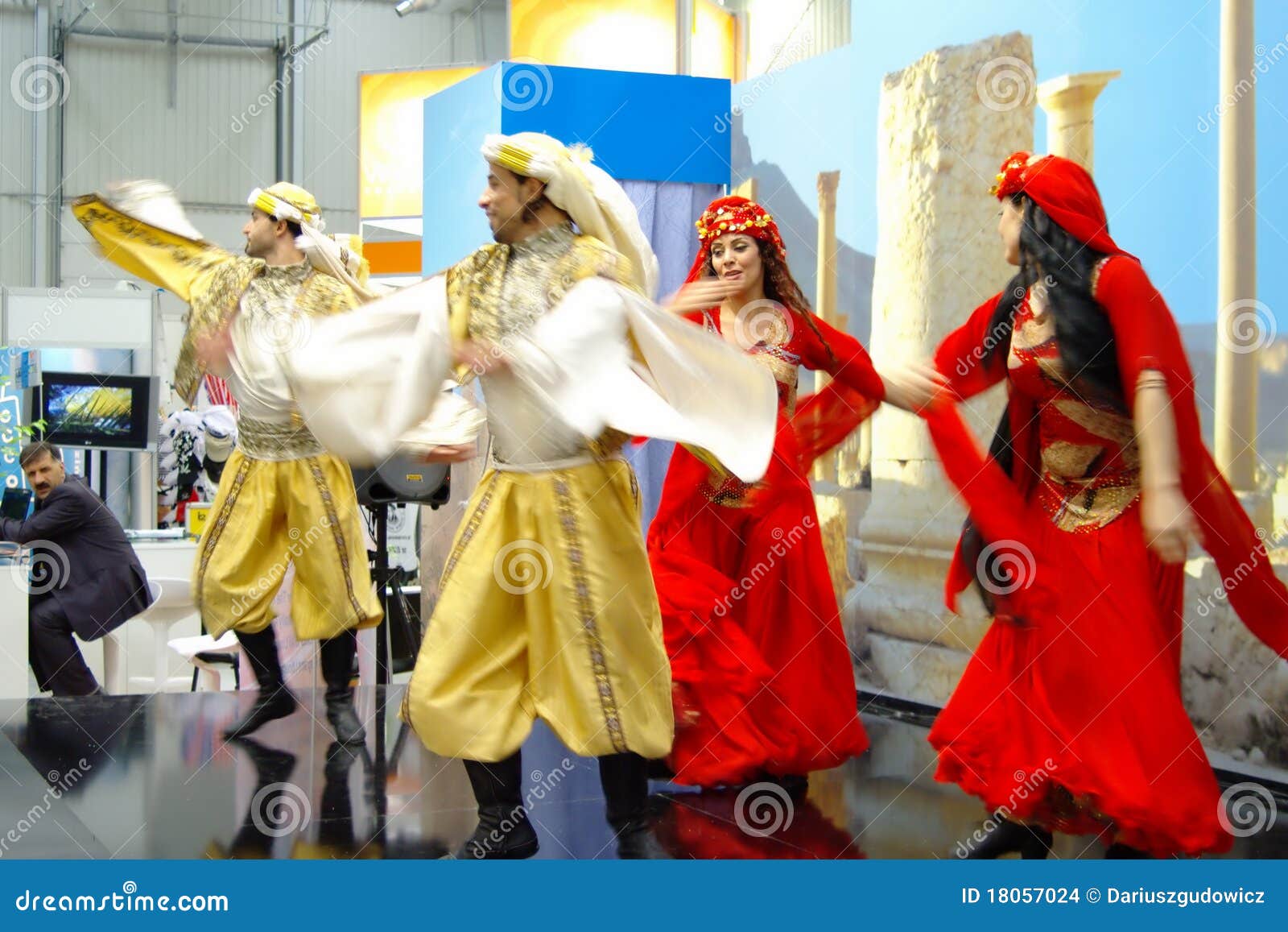Syrian Folk Dancers at TT Warsaw Editorial Stock Image - Image of ...