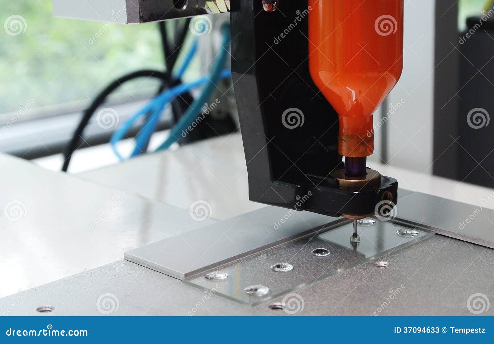 Syringe dispenser stock image. Image of black, slide - 37094633