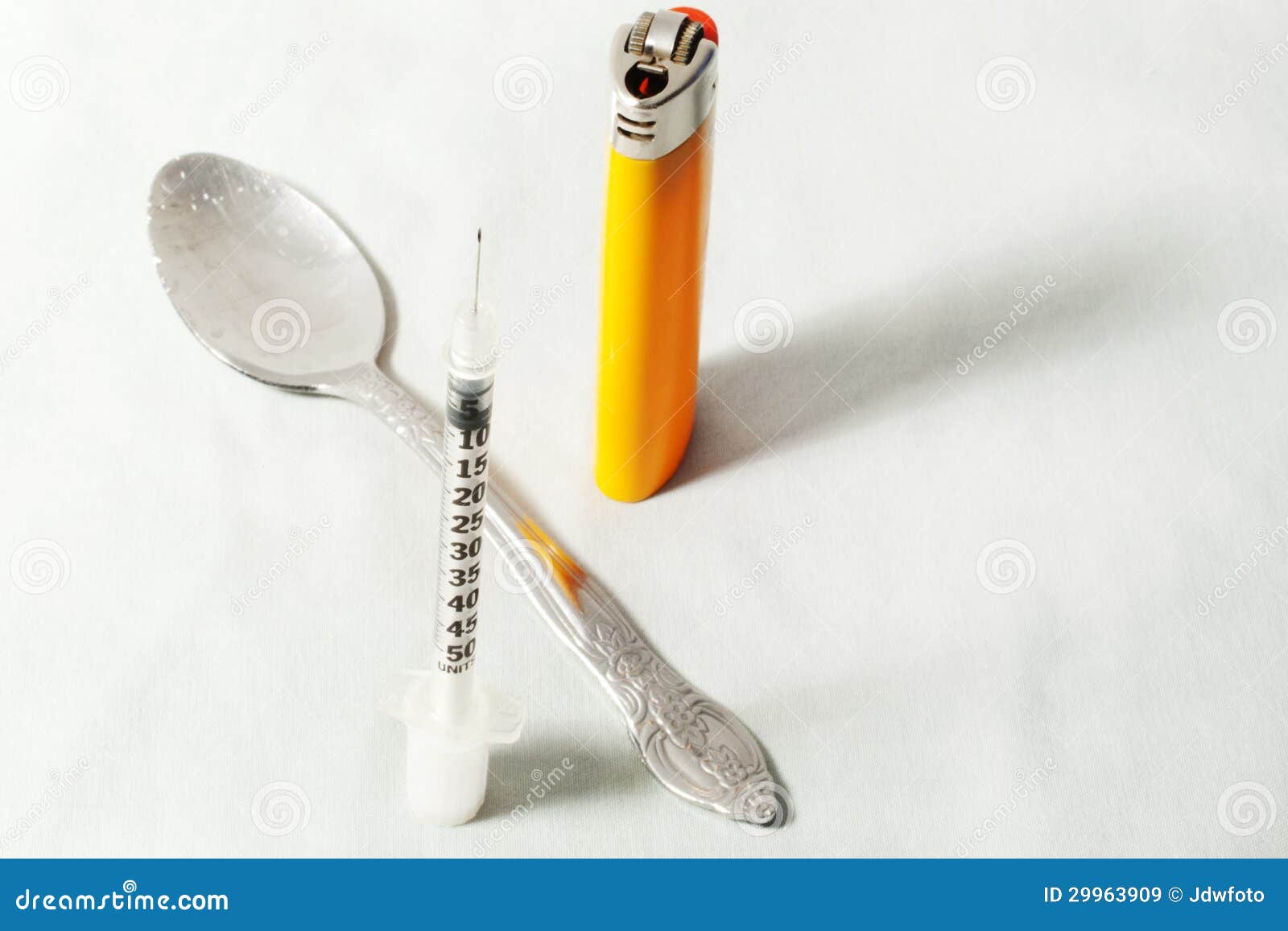 A Syringe, Spoon and Lighter Stock Image - Image of junkie, shoot: 29963909