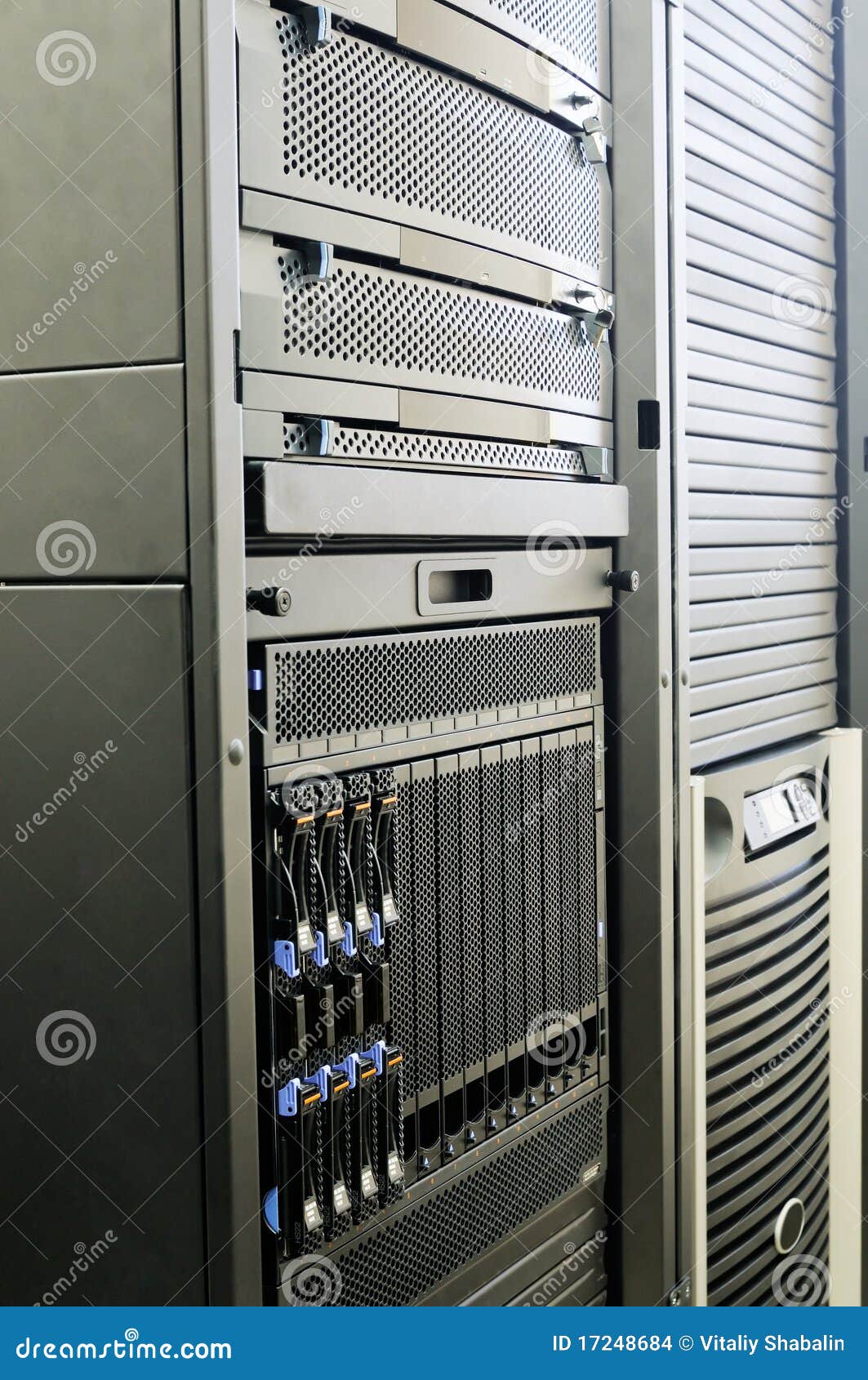 System Storage and Blade Servers Stock Photo - Image of disk, hardware ...