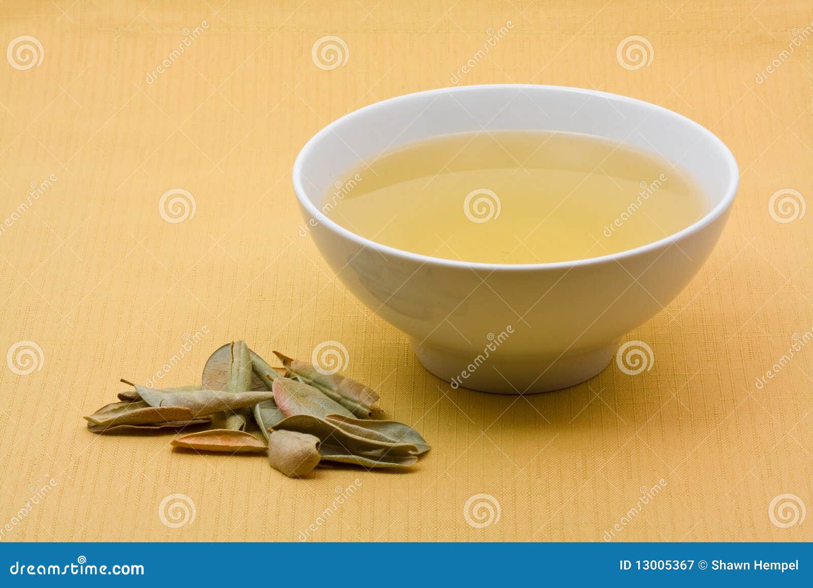 Tea imagen de archivo. Imagen de seco, bebida, hierbas - 13005367