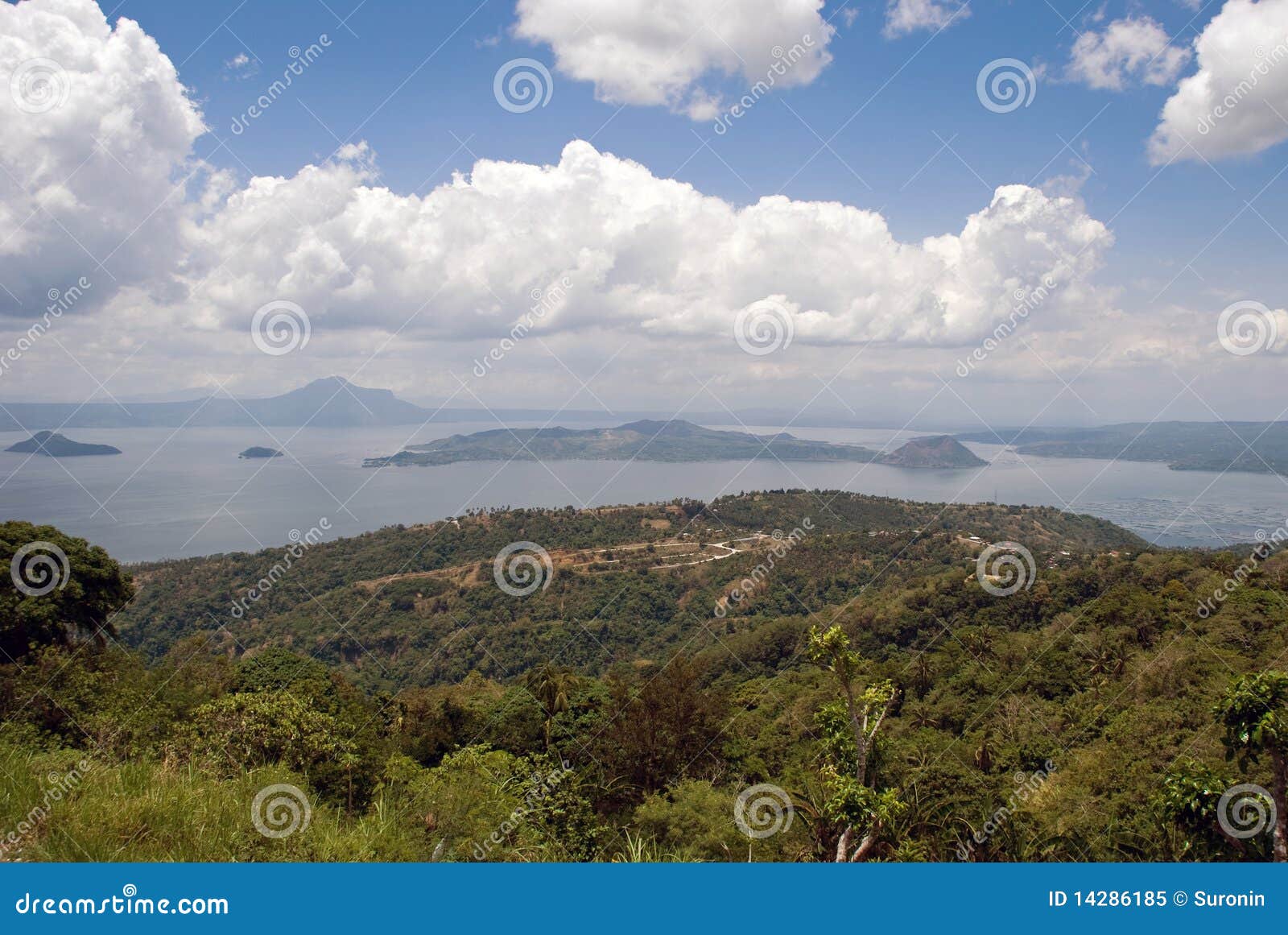Taar Volcano stock image. Image of lake, luzon, tagaytay - 14286185